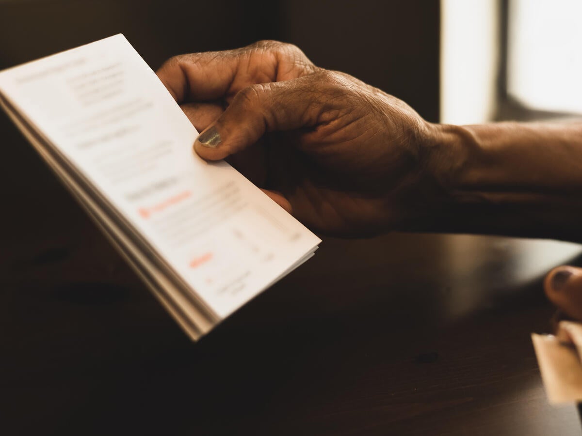 Using Desk-based Readability Assessments to Evaluate the Labeling of ...